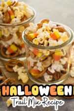 EASY Halloween Snack Mix Recipe - An Easy Halloween Trail Mix
